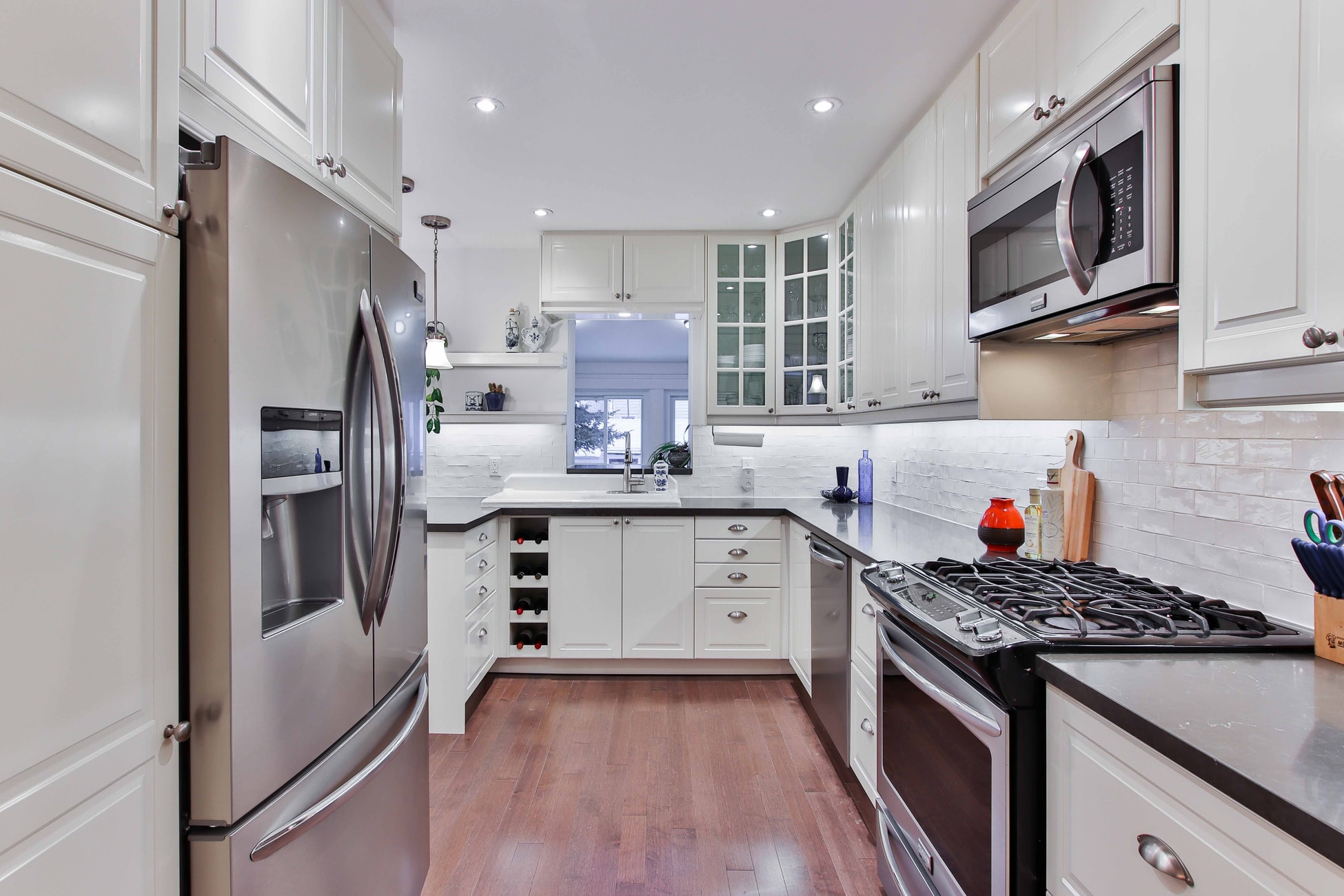 The Kitchen Table - Who Invented It? - Home Catalog